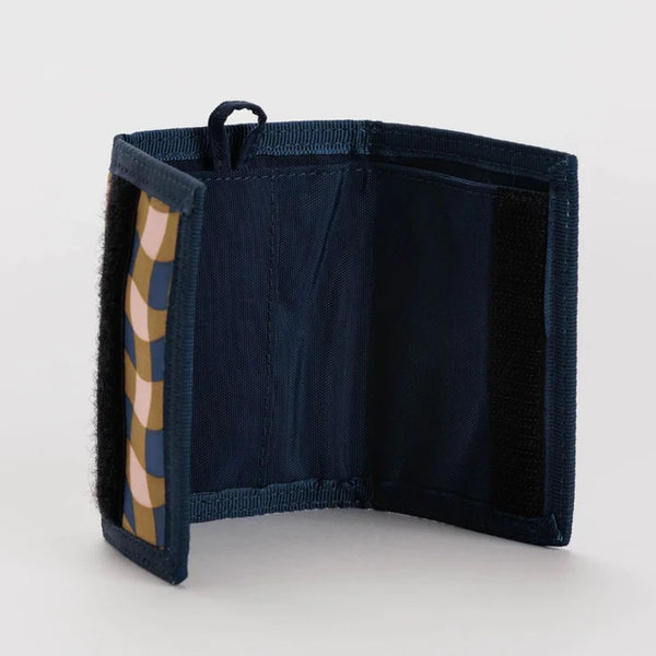 Wavy Gingham Peach Wallet – MOCA Store